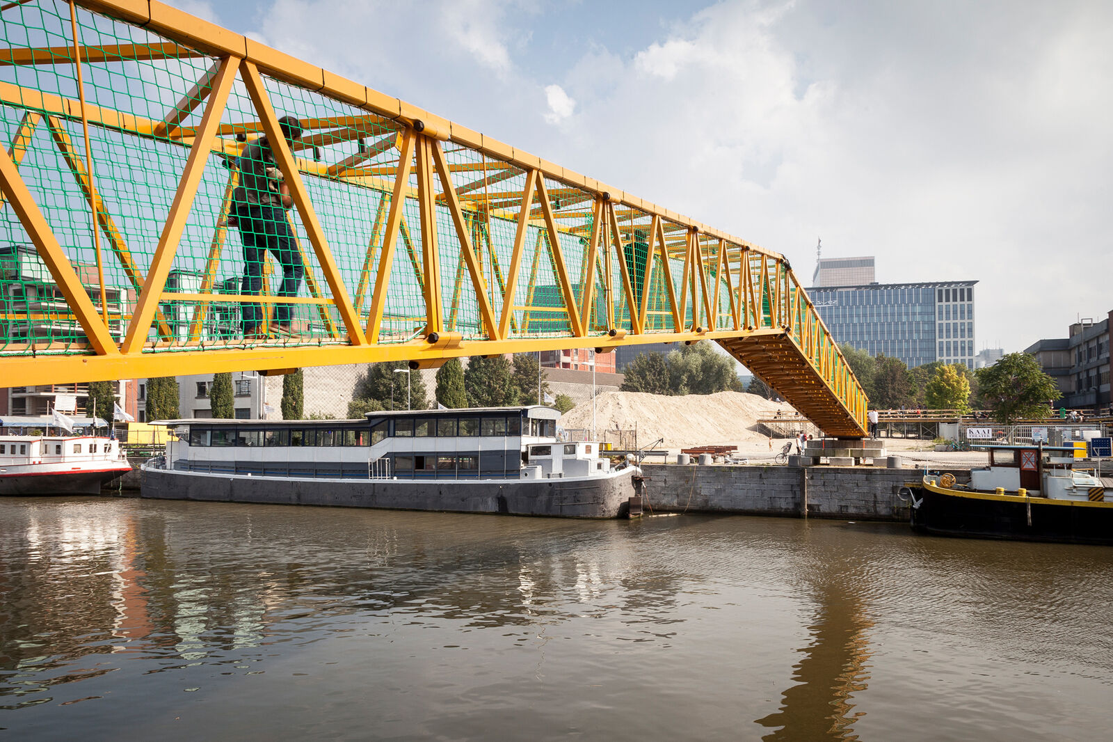 BRIDGE – Projects – Architecture Workroom Brussels